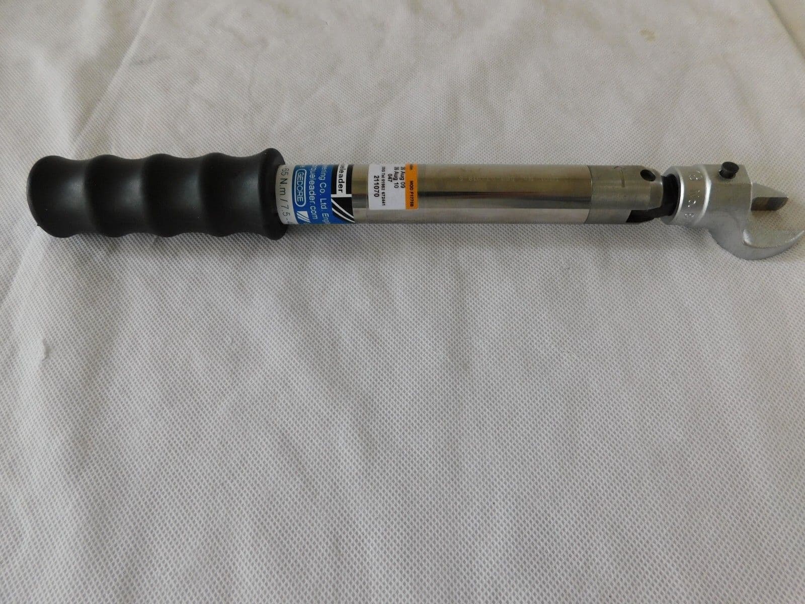 Torque Leader Torque Wrench Pre Set 10-65N m Model TBN65E D6B
