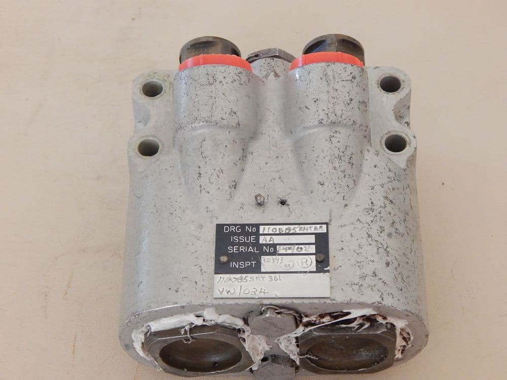 VC10 Aircraft Valve Assembly Aircraft No ZD242 1R9C