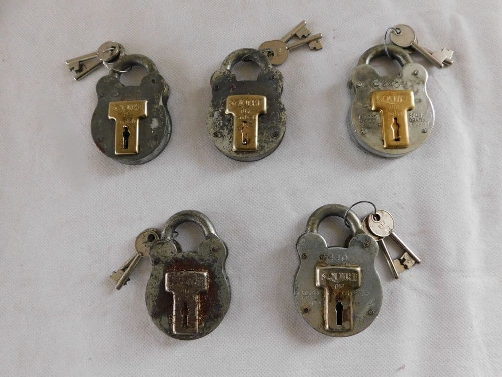 Vintage Army Squire 440 Padlock With 2 Keys Ferret Military Vehicle D1C