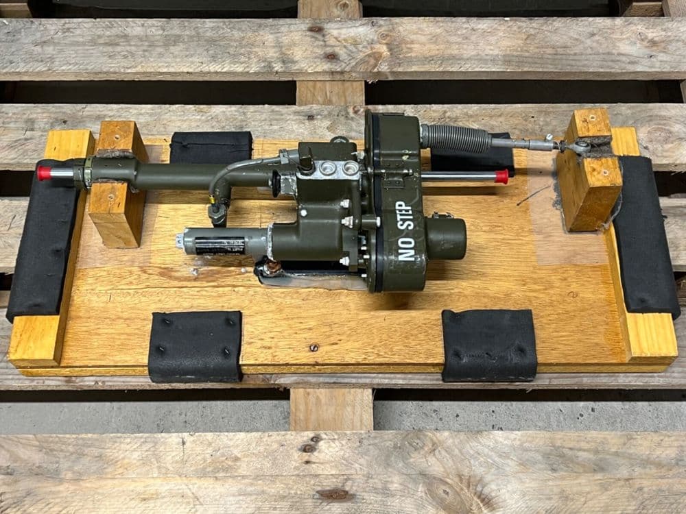 Wessex Helicopter HC2 Aircraft Yaw Servo Unit Assembly From XR525 GR382A
