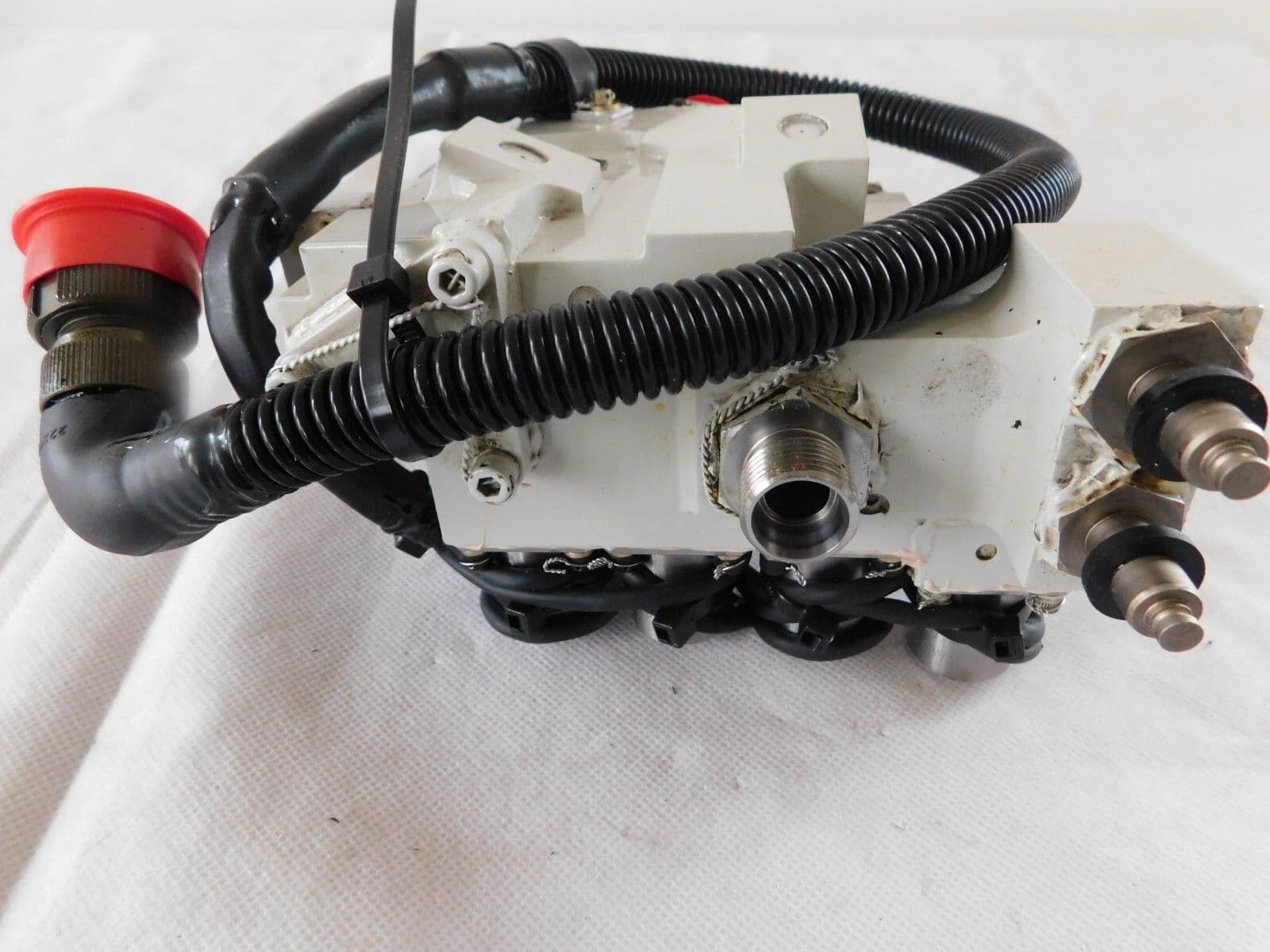 Westland helicopters Hydraulic Valve Assembly PL5