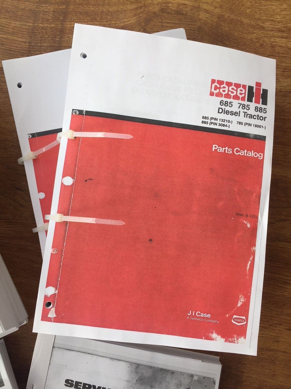 4 x Case IH Tractor 685 785 885 XL & Non XL Workshop Service Manual ...