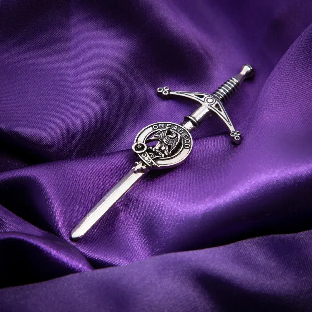 Munro Clan Kilt Pin - Traditional Scottish Surname Crest Sword Brooch