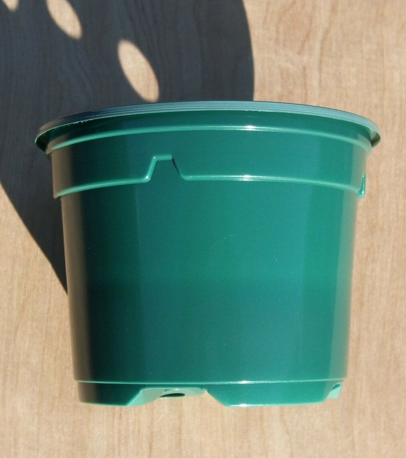 30 Small 9cm Round Coloured Plastic Plant Pots Choose Your Colour