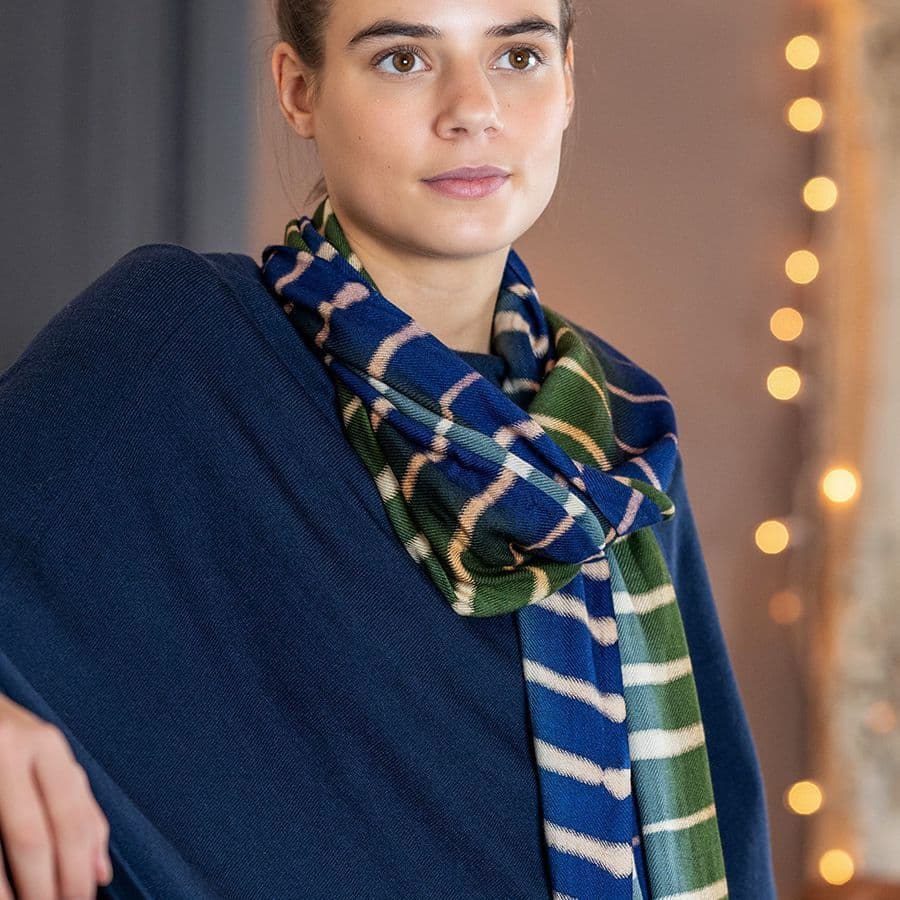 NAVY OLIVE MIX BATIK DYED BAMBOO VISCOSE SCARF