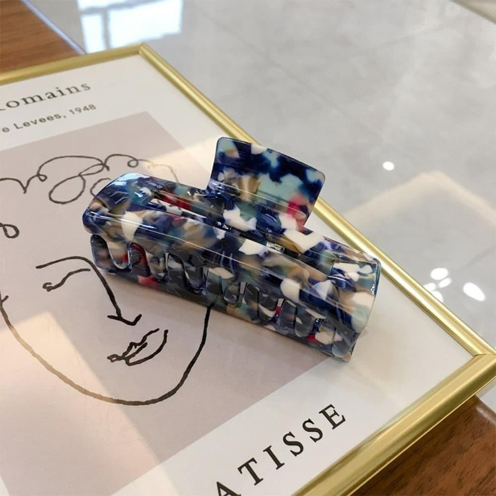 RESIN CLAW CLIP BLUE MULTI