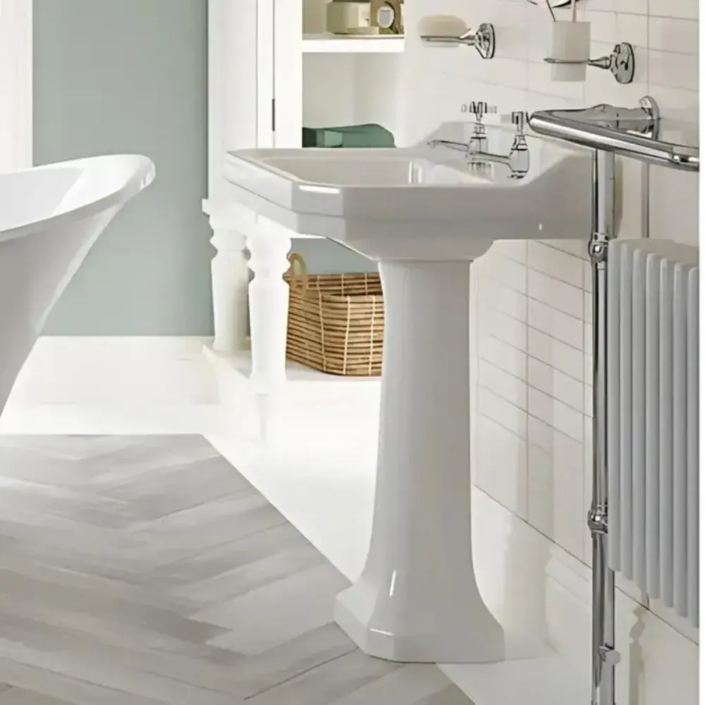 Victorian Style Basin With Full Pedestal 2 Tap Holes