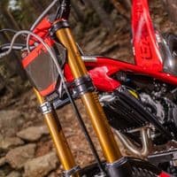 TECH 39mm Trials Forks - Kashima Coated