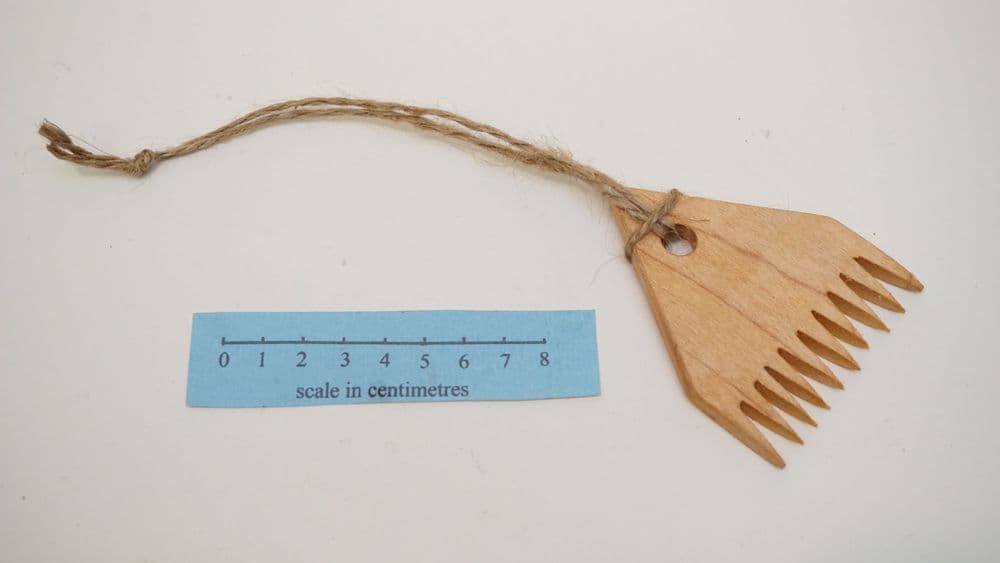Anglo-Saxon Abingdon wooden weaving comb triangulate last one