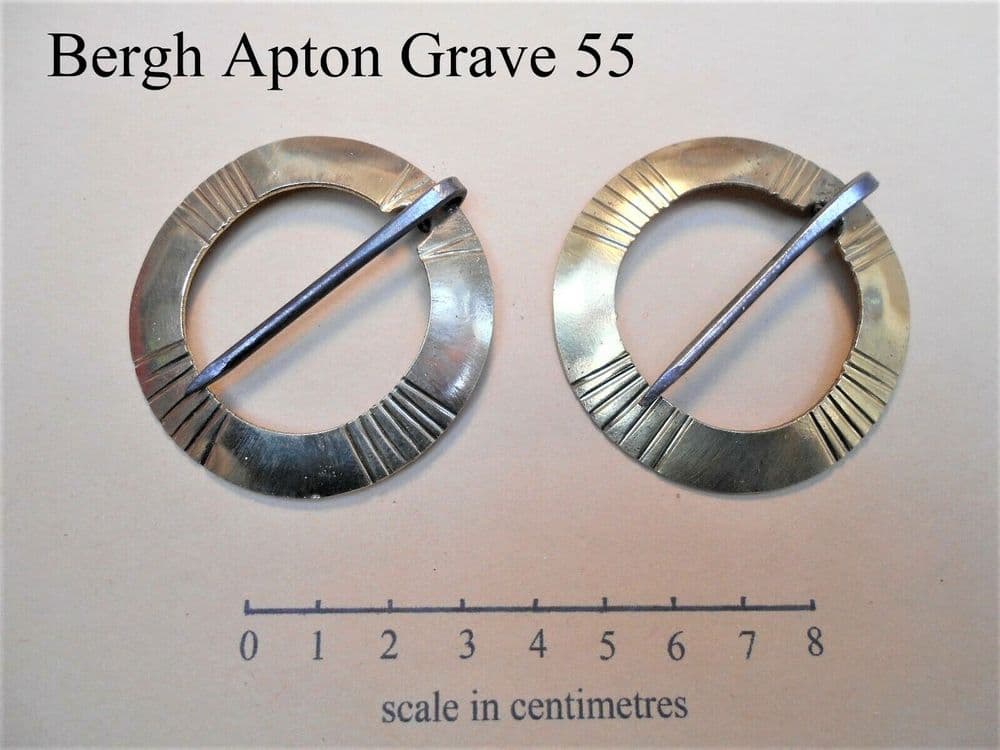 Anglo-Saxon bergh Apton annular brooch grave 55 set of 2