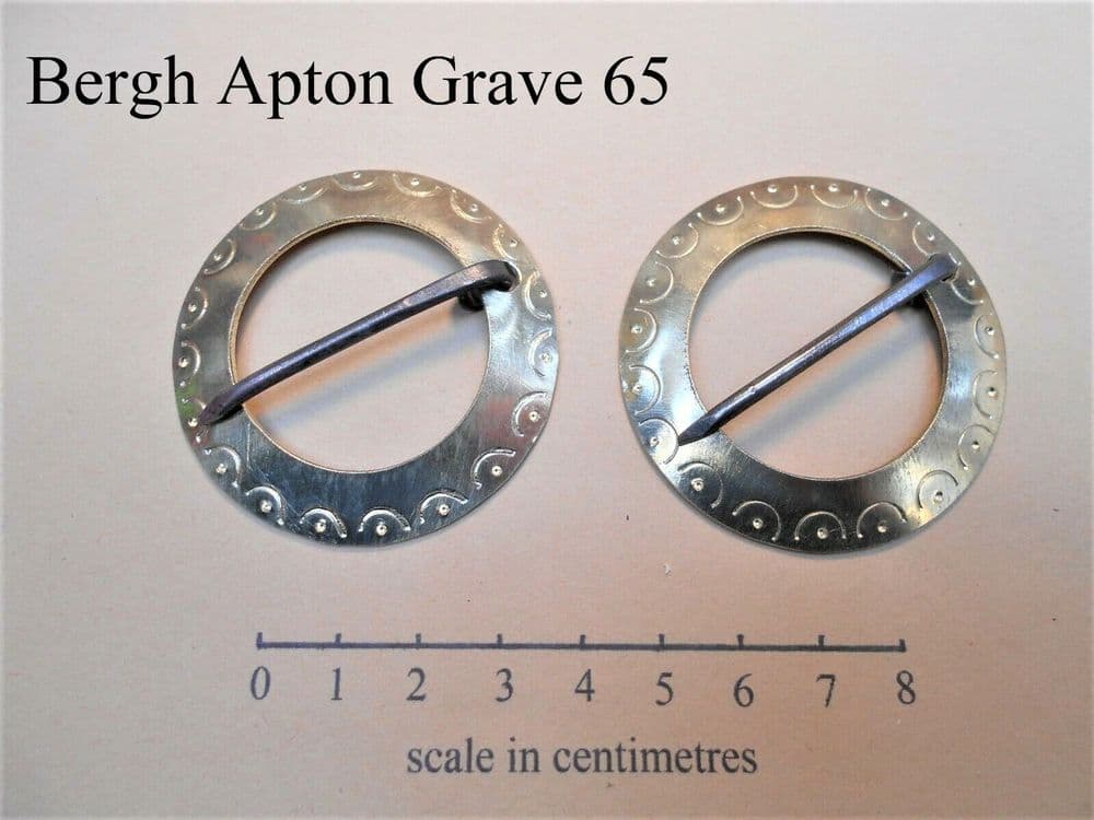 Anglo-Saxon Bergh Apton G65 Annular brooch set of 2