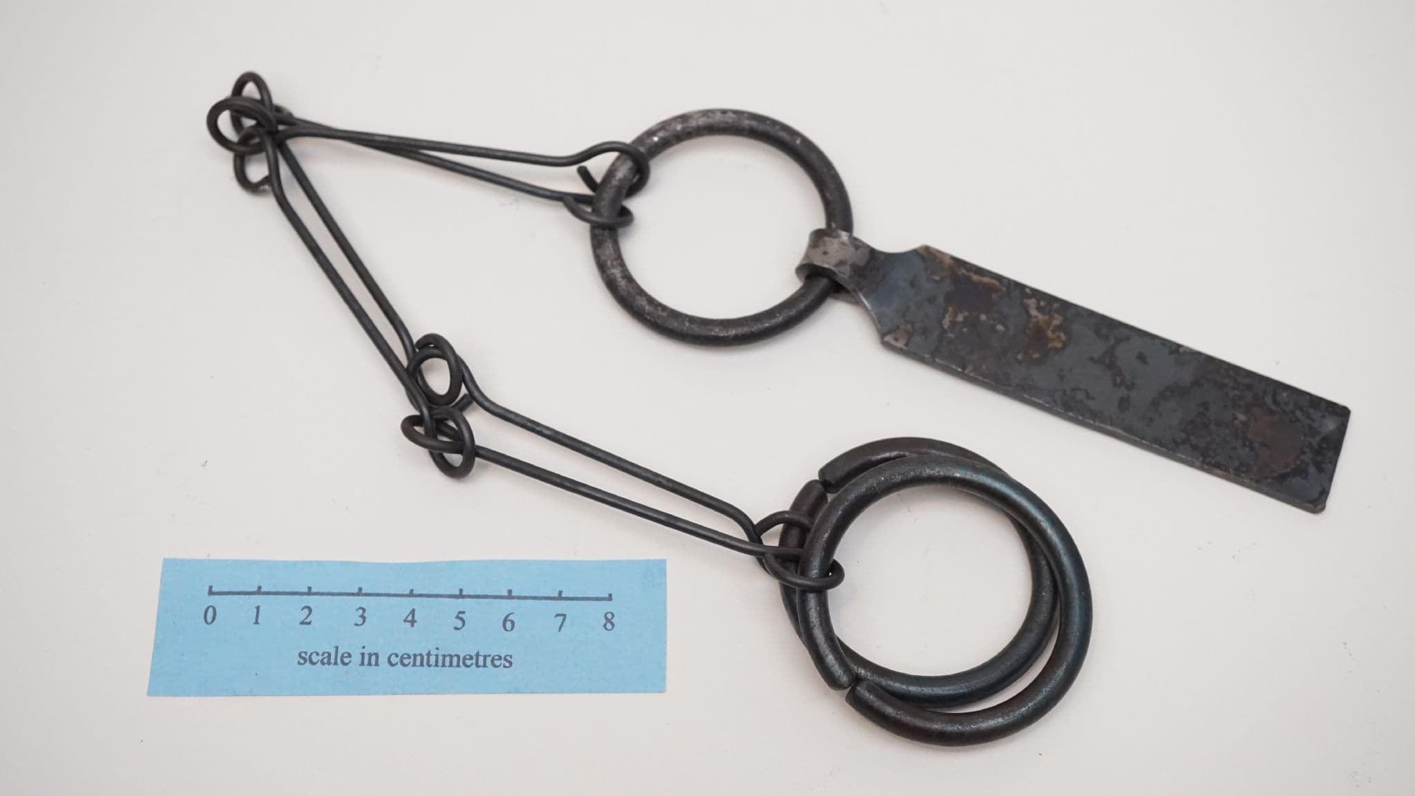 Anglo-Saxon chatelaine Finglesham grave 169