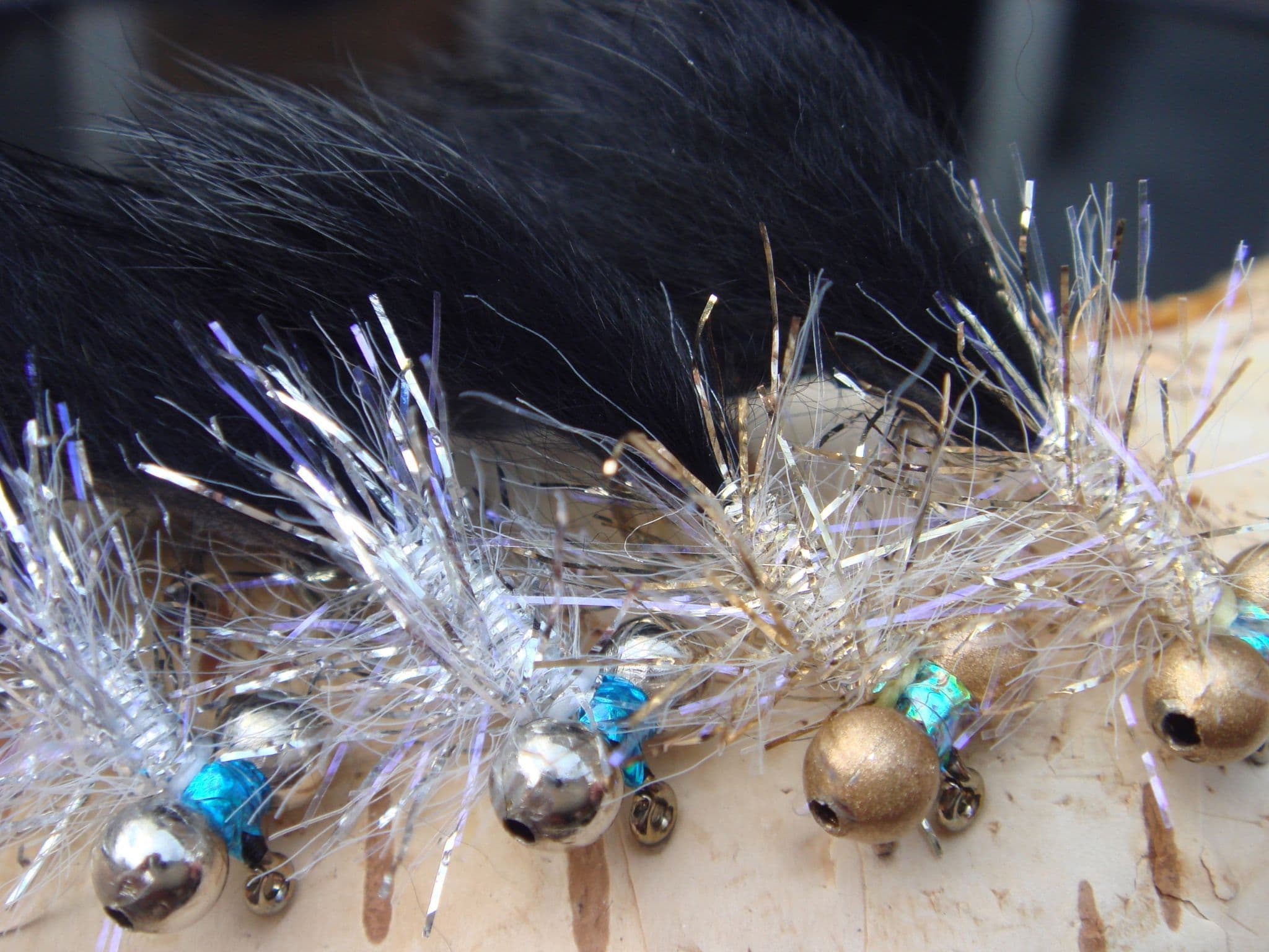 Martyn s Deadly Black and Gold/ Silver Humongous Leech Set