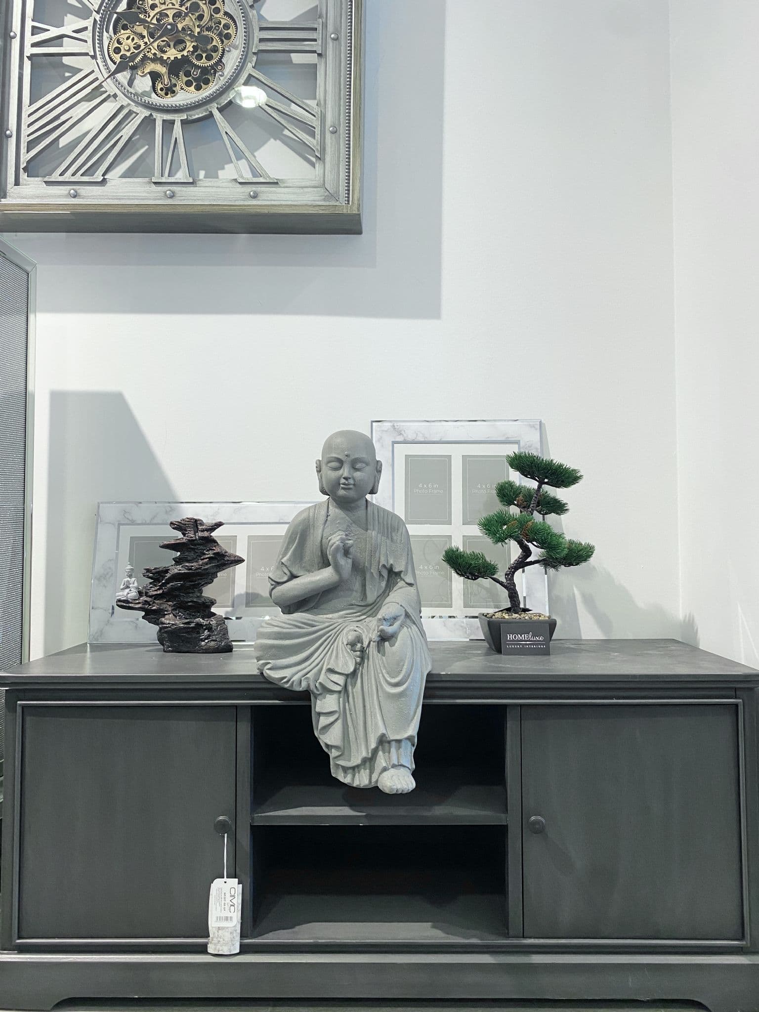 54X29Cm Monk Ladder Shelf Statue