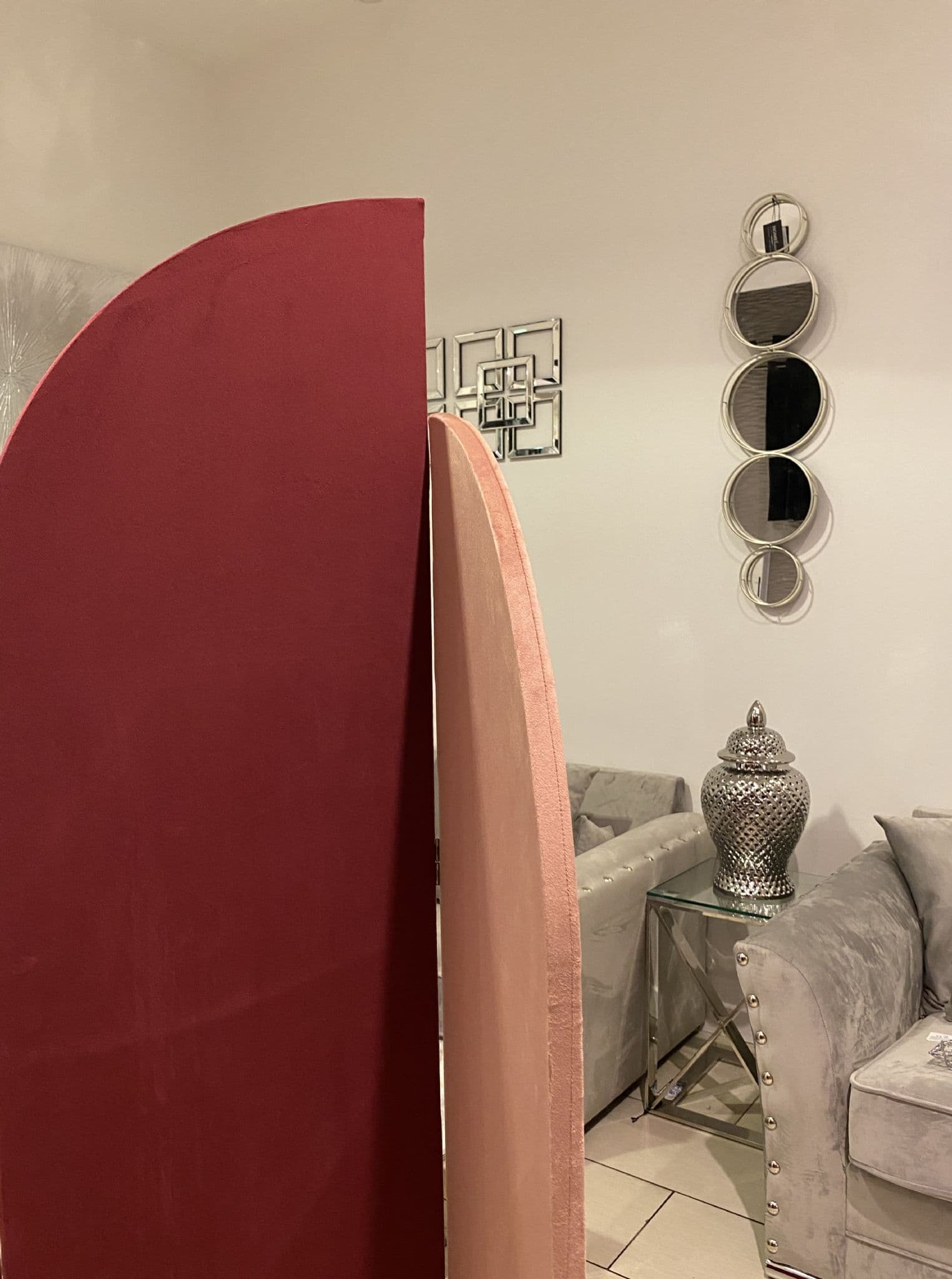 Luxe Red Room Triple Screen