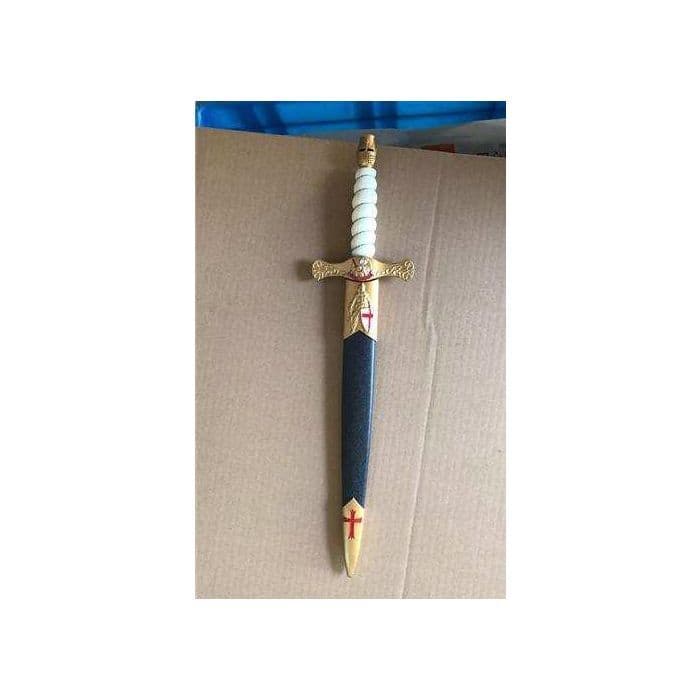 Templar Cake Knife 2