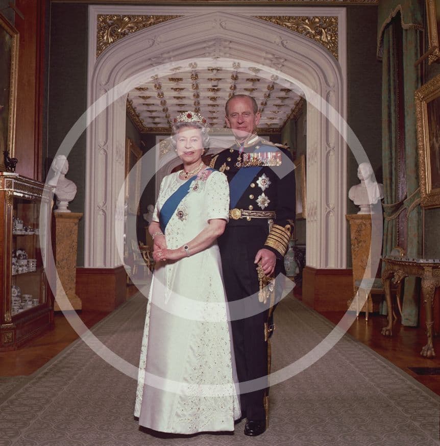Official Image of The Late Queen Elizabeth II and The Late The Duke of ...