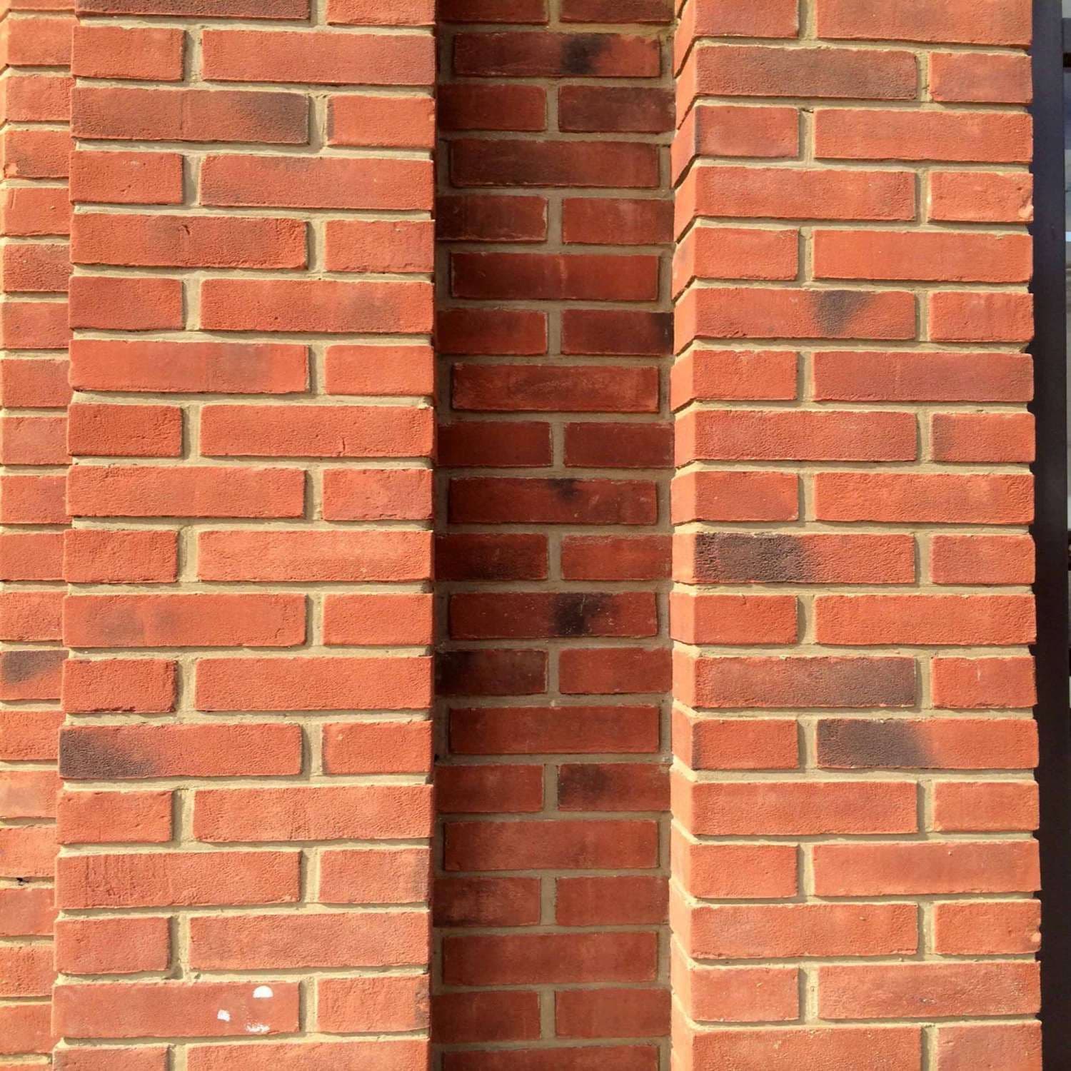 Ibstock Leicester Weathered Red Brick Slip