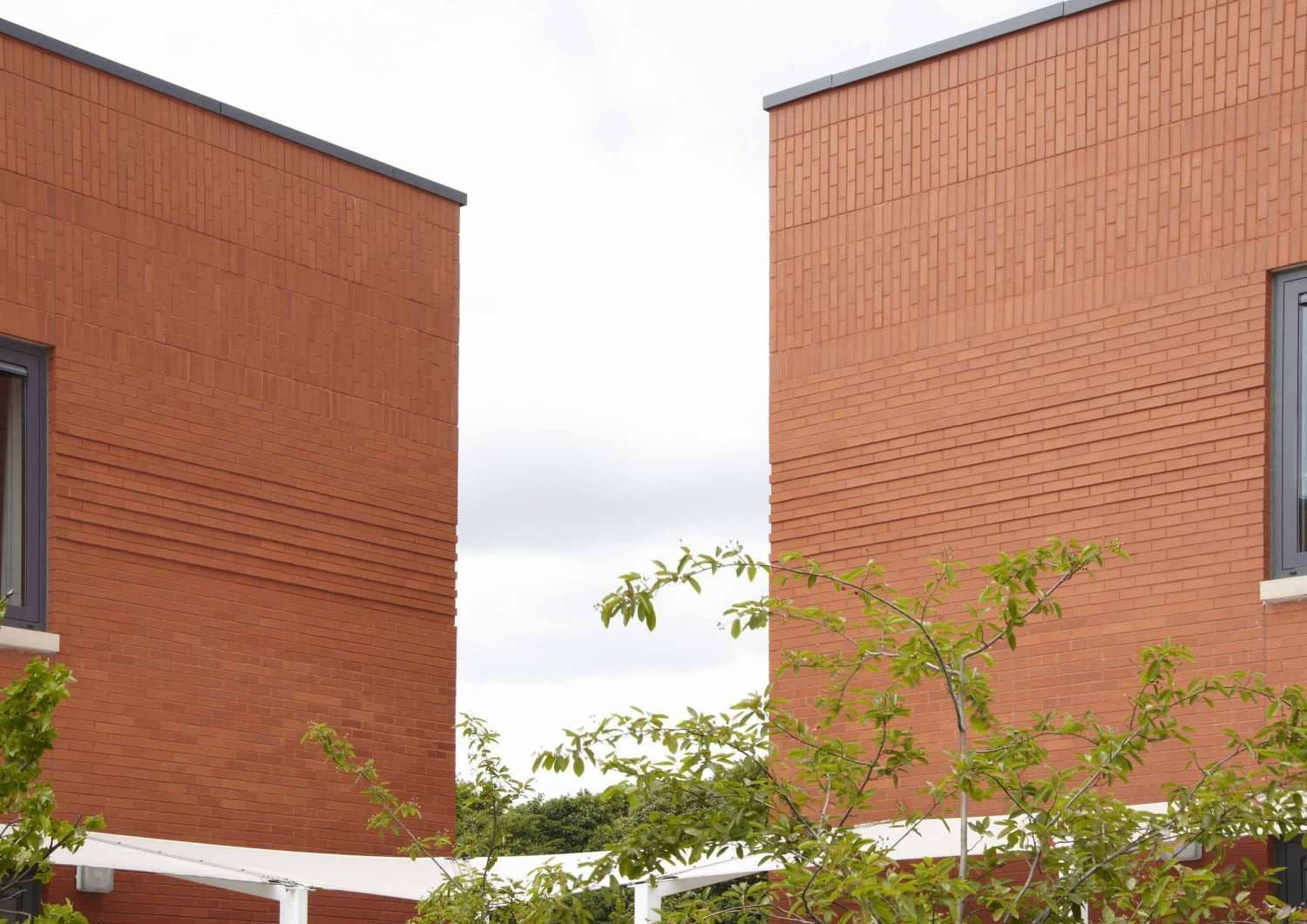 Ibstock Ravenhead Red Smooth Brick A3501A Slip