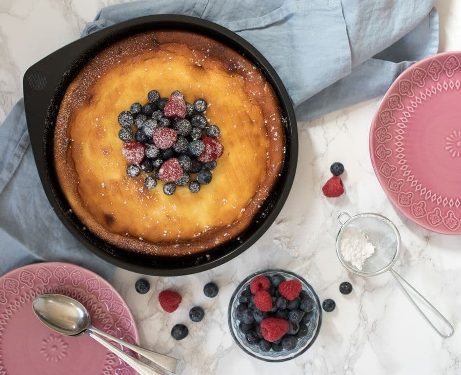 Pyrex Magic Cake Pan - 26cm