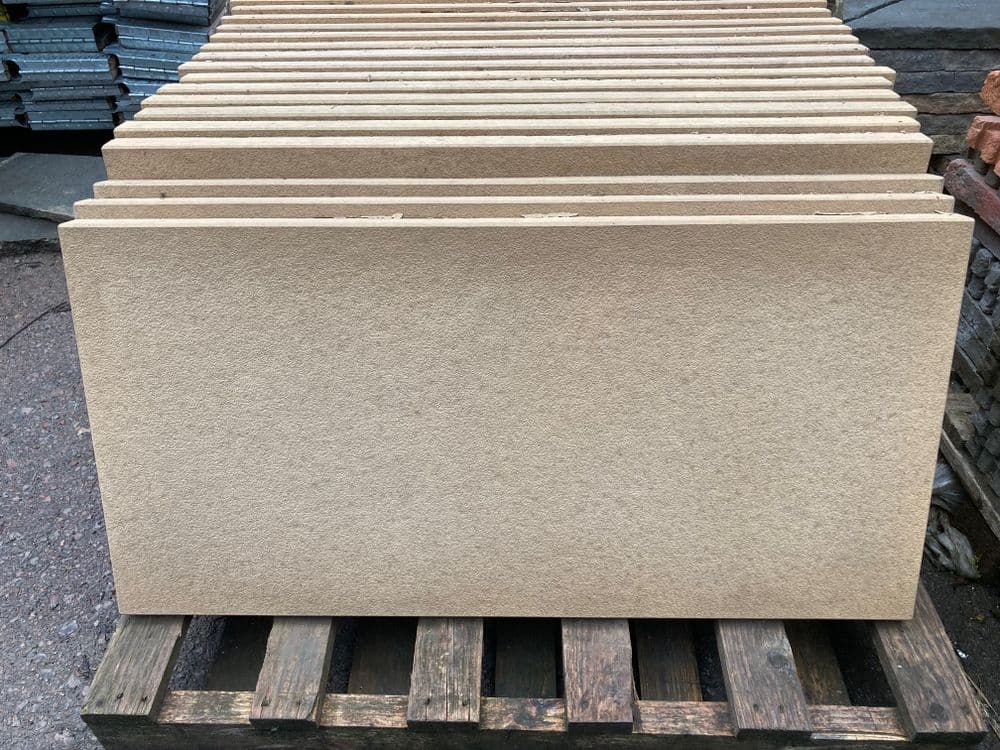 900 X 450 MODERN PAVING BUFF