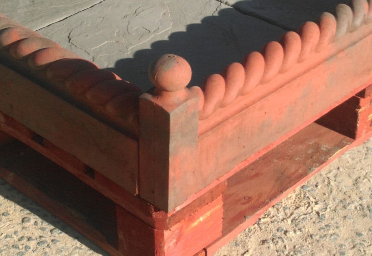 Full Rope Top Edging Red/Brindle Plus 2 Free End Posts 1