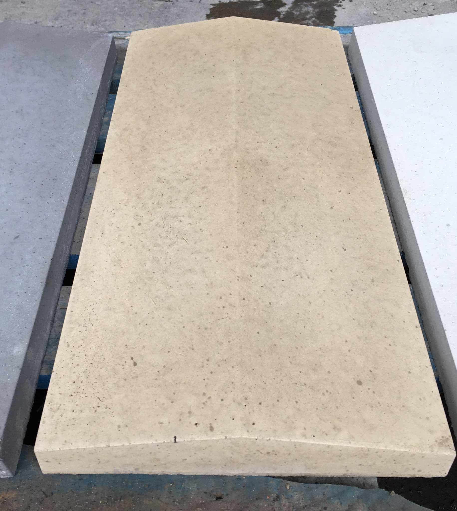 Twice weathered coping 600mm x 275mm Slate Grey