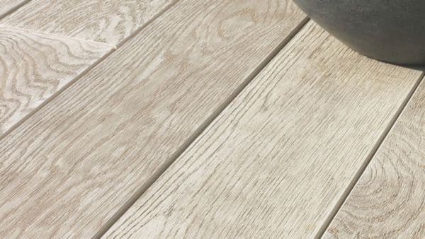 Millboard Decking Board Limed Oak Enhanced Grain 176 X 32 X 3600mm