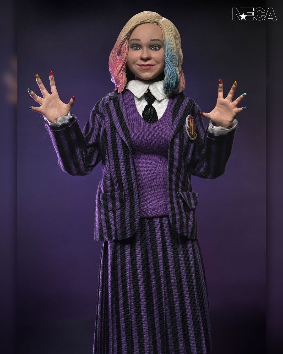 NECA Wednesday - Wednesday Addams & Enid Sinclair Nevermore Uniforms 2 ...