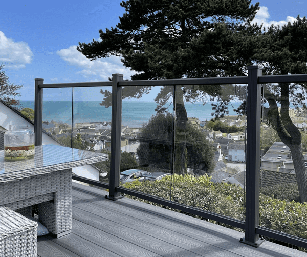 Composite Balustrade kit 1 11mt high x 1 73mt