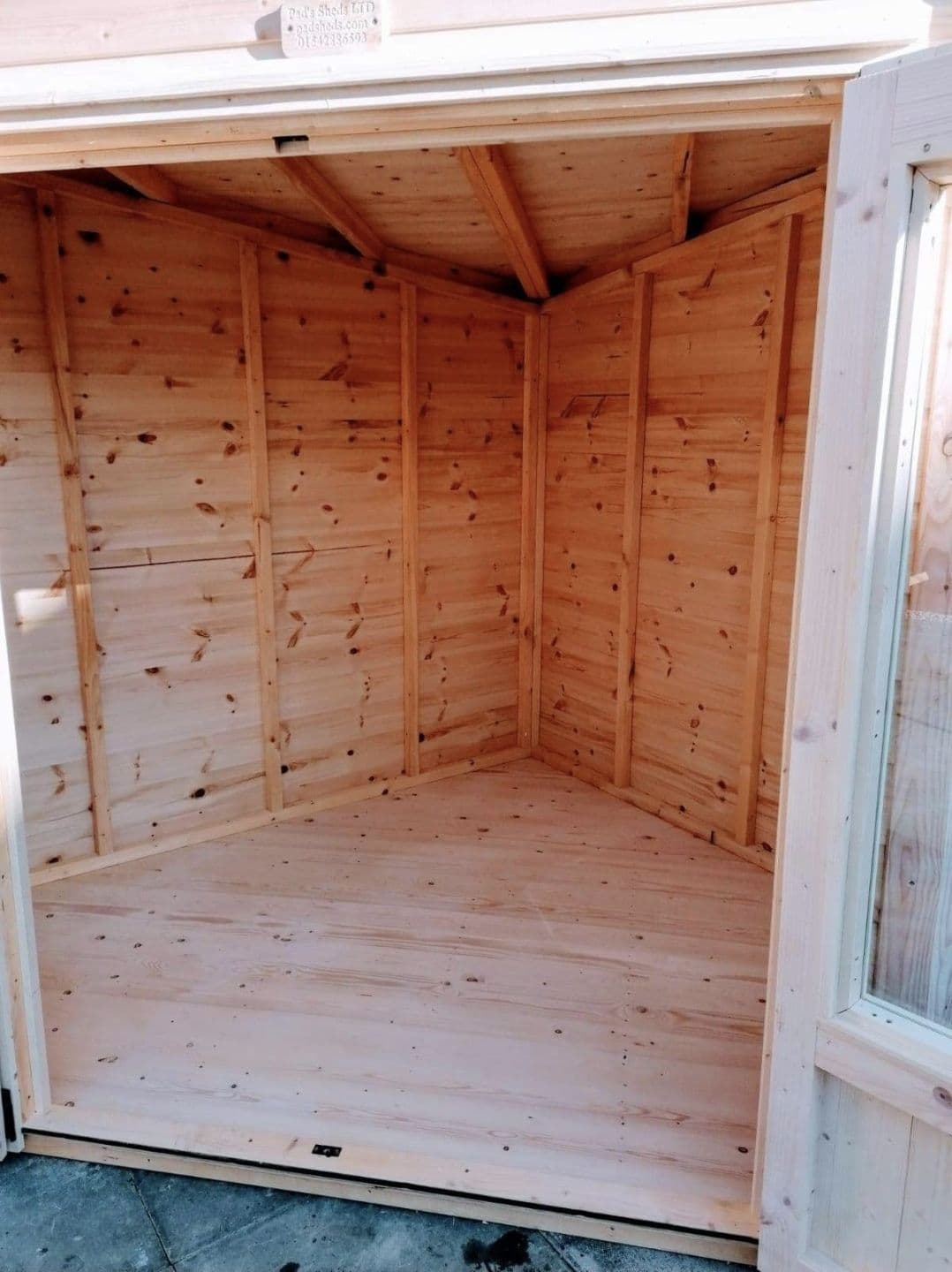 Corner Summer House - Keith Builders Merchants