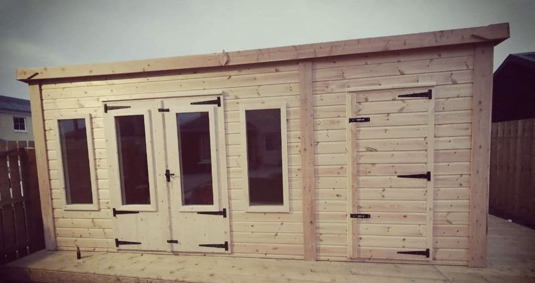 Large Summerhouse with store