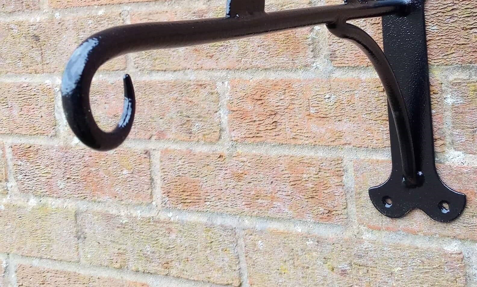 Goat Hanging Basket Bracket