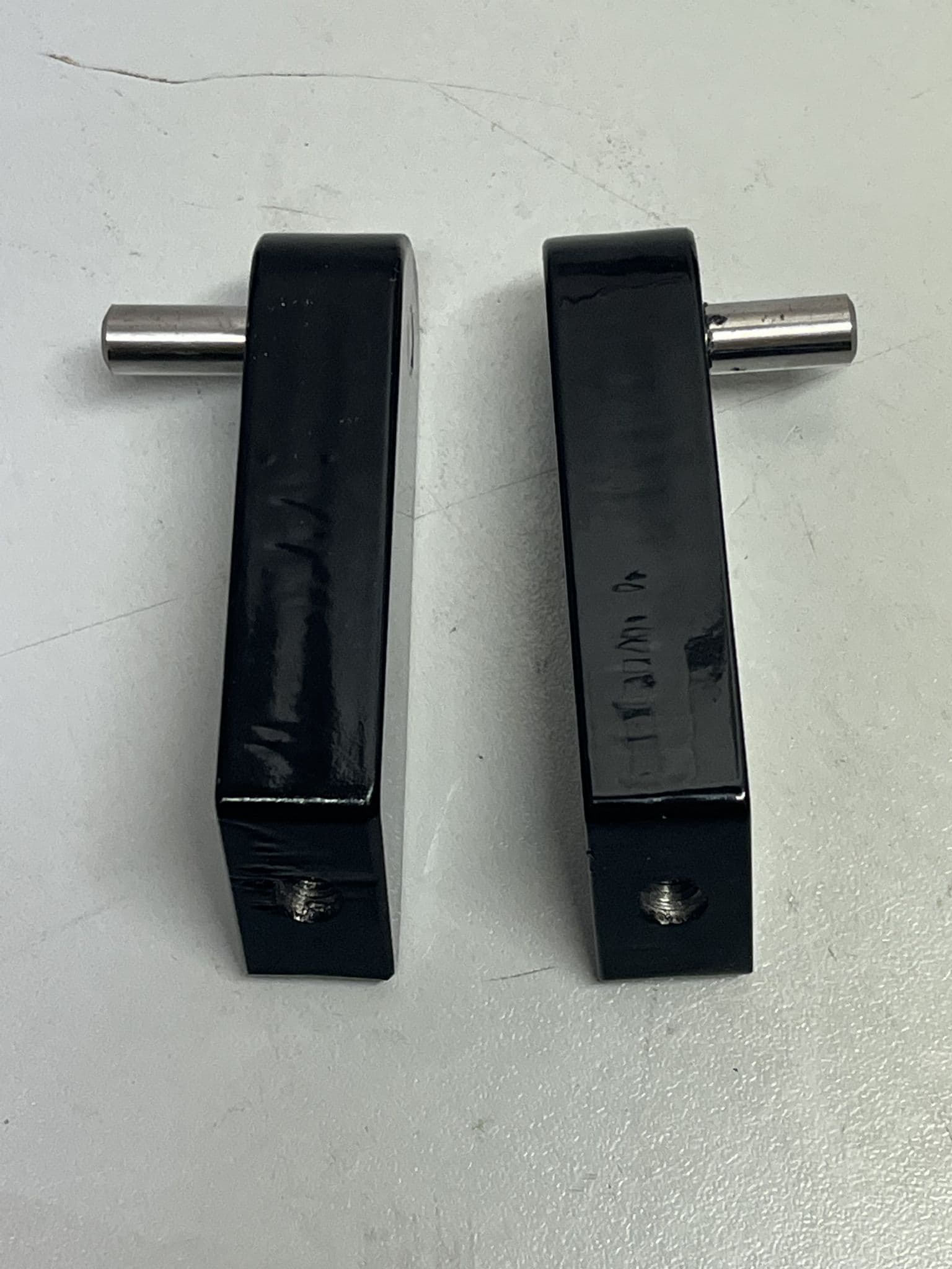 Nobel handle brackets