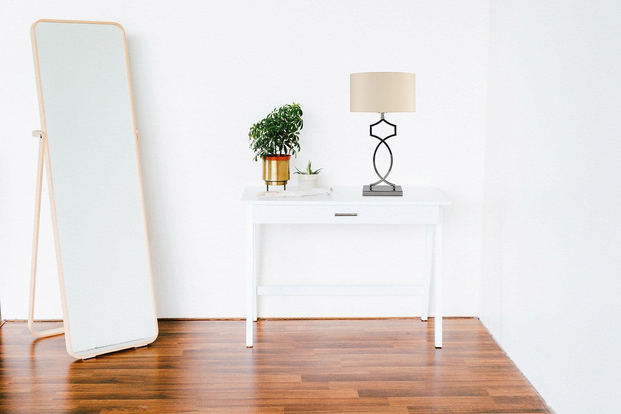 Courtyard Rectangular Base Table Lamp Without Shade Inline Switch