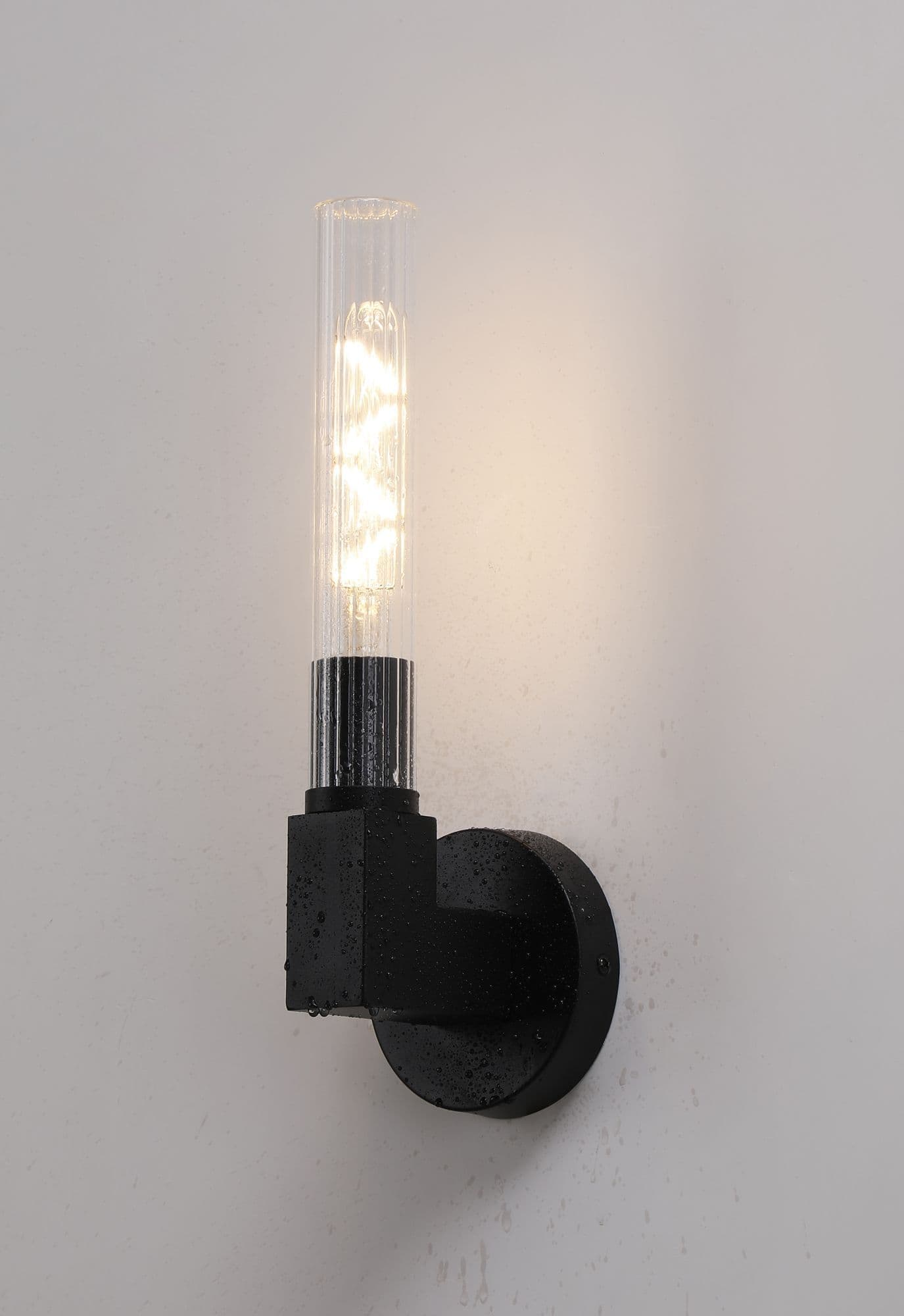 Echo 1 Light Wall E27 IP44 - Multiple Colour