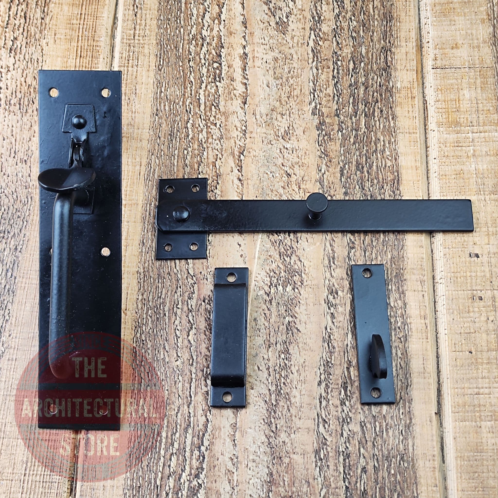 Black Medium Suffolk Latch