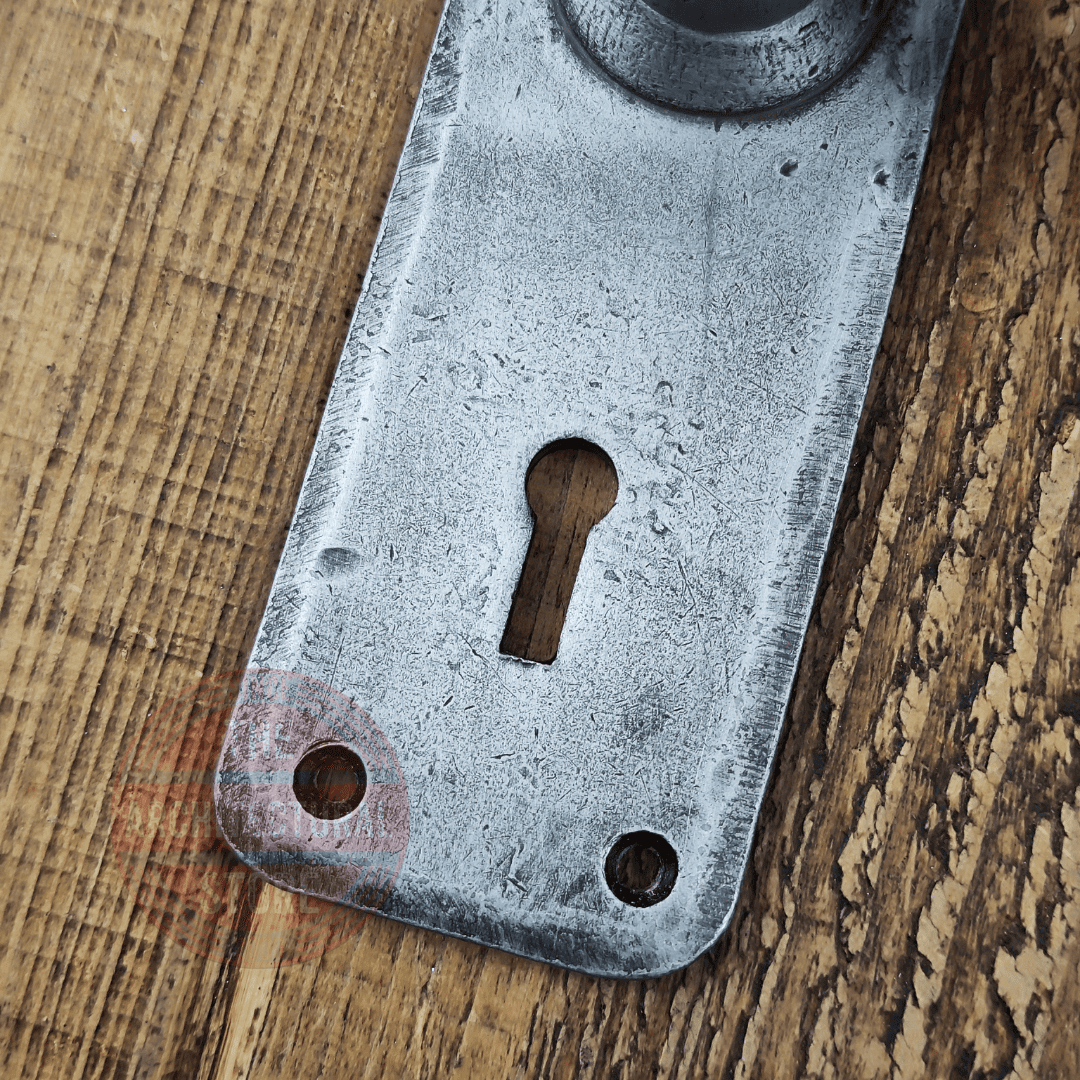 Curled Monkeytail Pewter Sprung Lever Door Handle On Key Plate