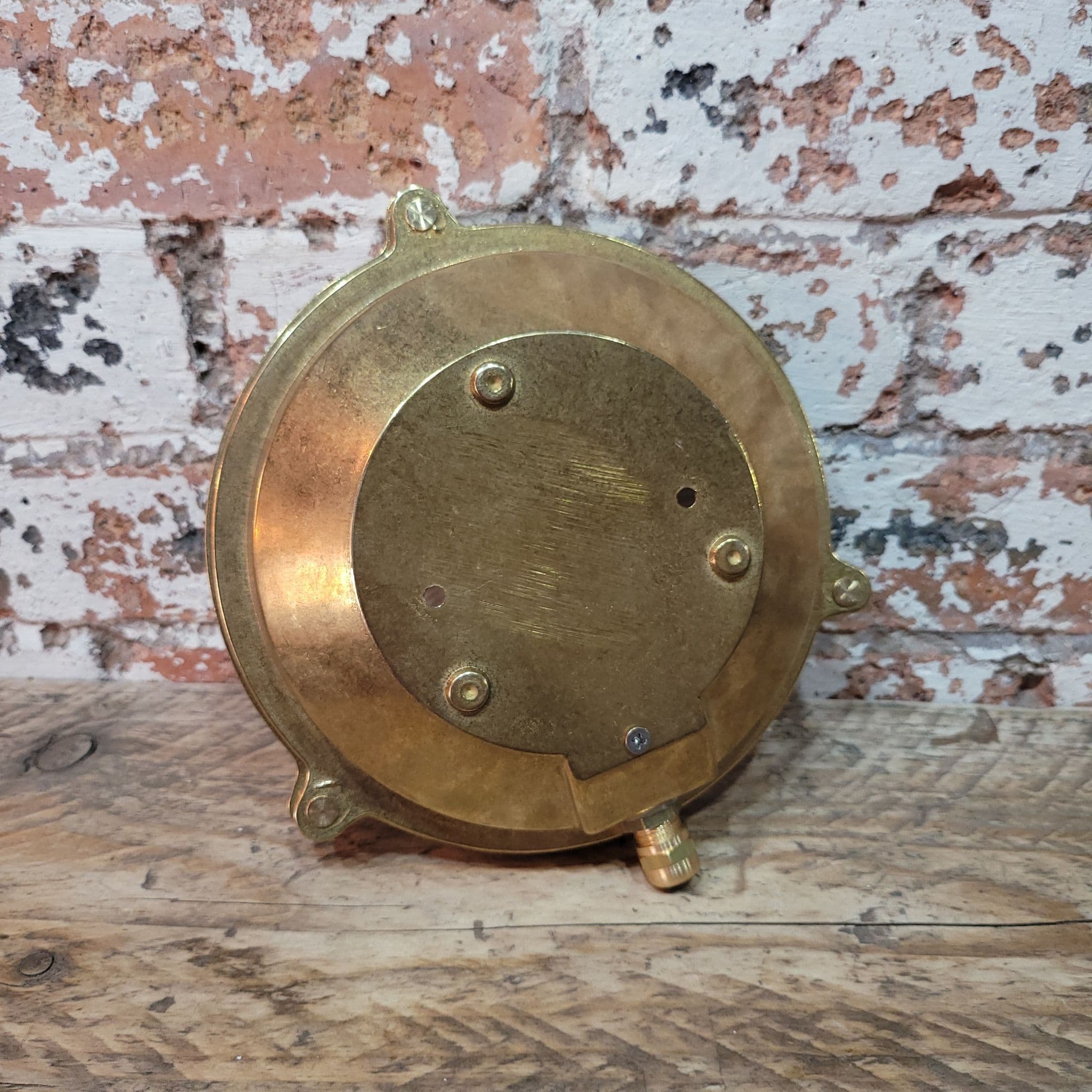 Solid Brass Outdoor Round Bulkhead Light