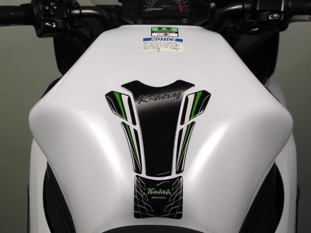 Kawasaki Racing Black Tank Pad by Keiti