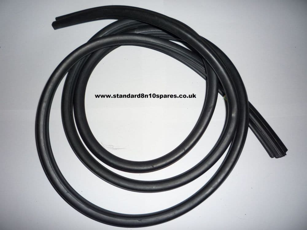 Standard 8 10 Front Windscreen Rubber