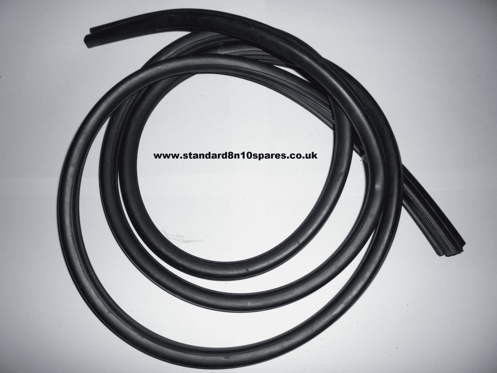 Standard 8 10 Pennant Large Rear Screen Rubber 1957 onwards