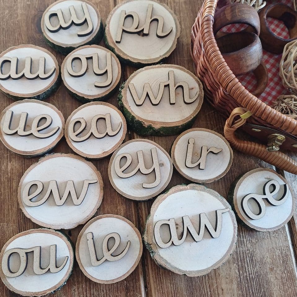 Natural Phonics Sounds Log Slices