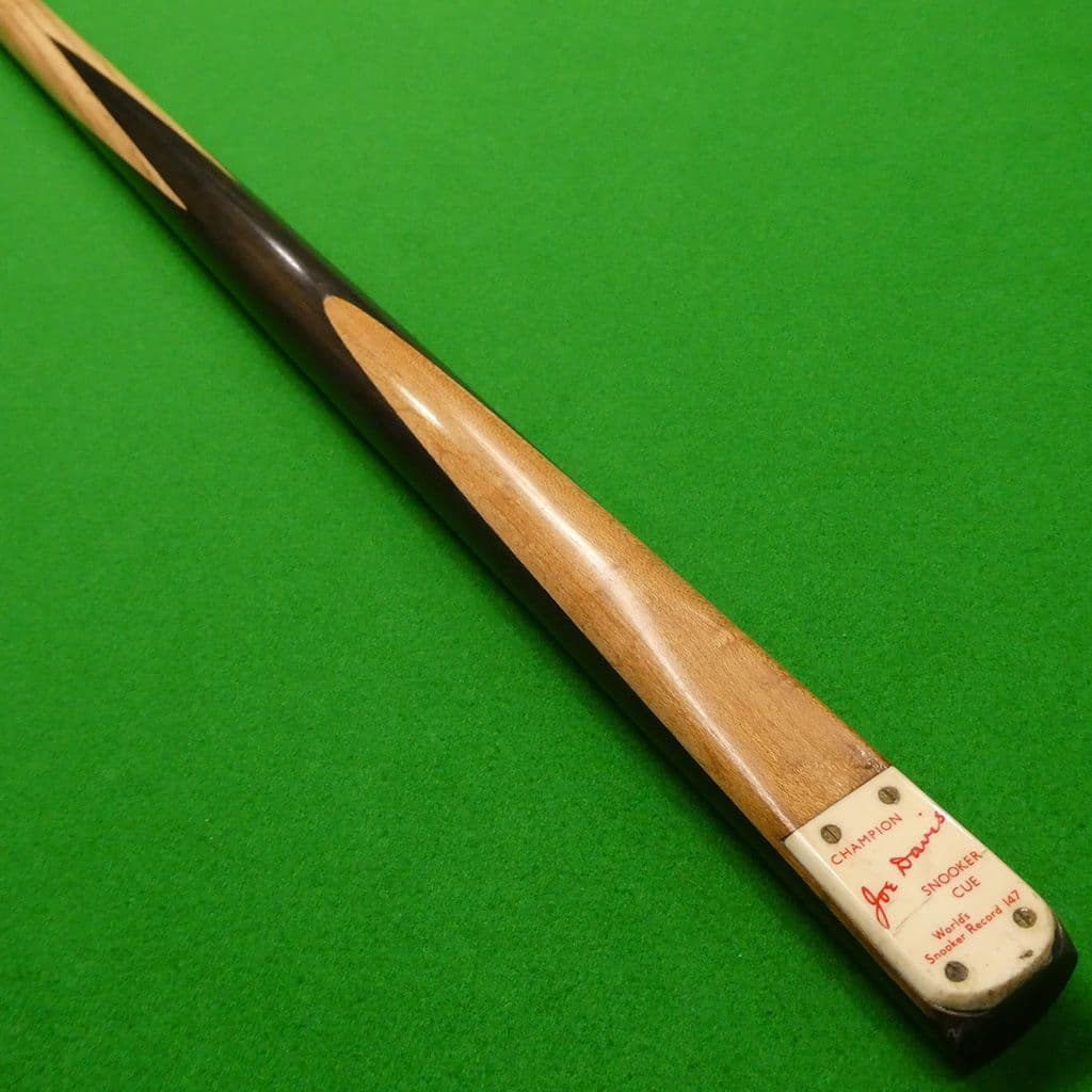 Joe Davis Champion Cue - World s Snooker Record 147 made by Peradon