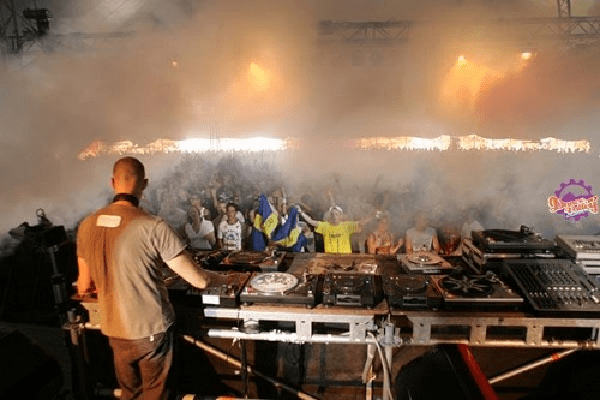 Adam Beyer Live Funky Techno DJ-Sets Compilation 2000 - 2011