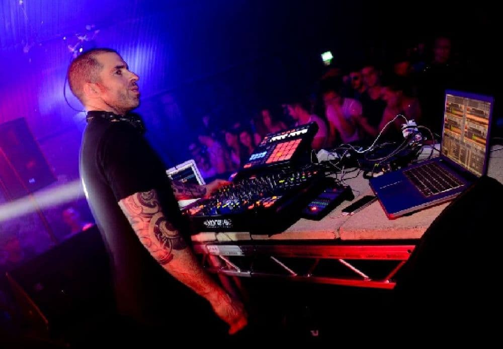 Chris Liebing Live Classic & Techno DJ-Sets 64GB USB SPECIAL ...