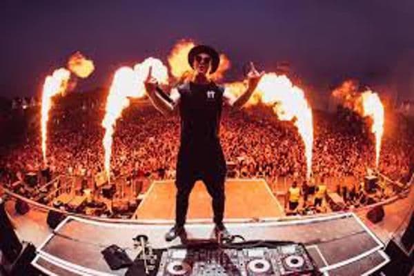 Timmy Trumpet Live Electronica Audio & Video DJ-Sets 256GB USB SPECIAL ...