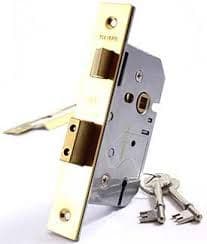 Union 2277 3 Lever Sashlock only £19.90 - Next day delivery