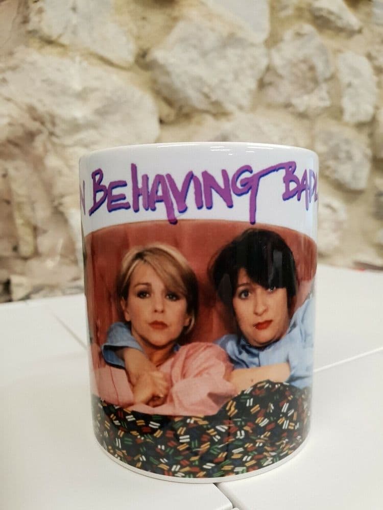 Men Behaving Badly Mug Martin Clunes Neil Morrisey Leslie Ash Caroline ...