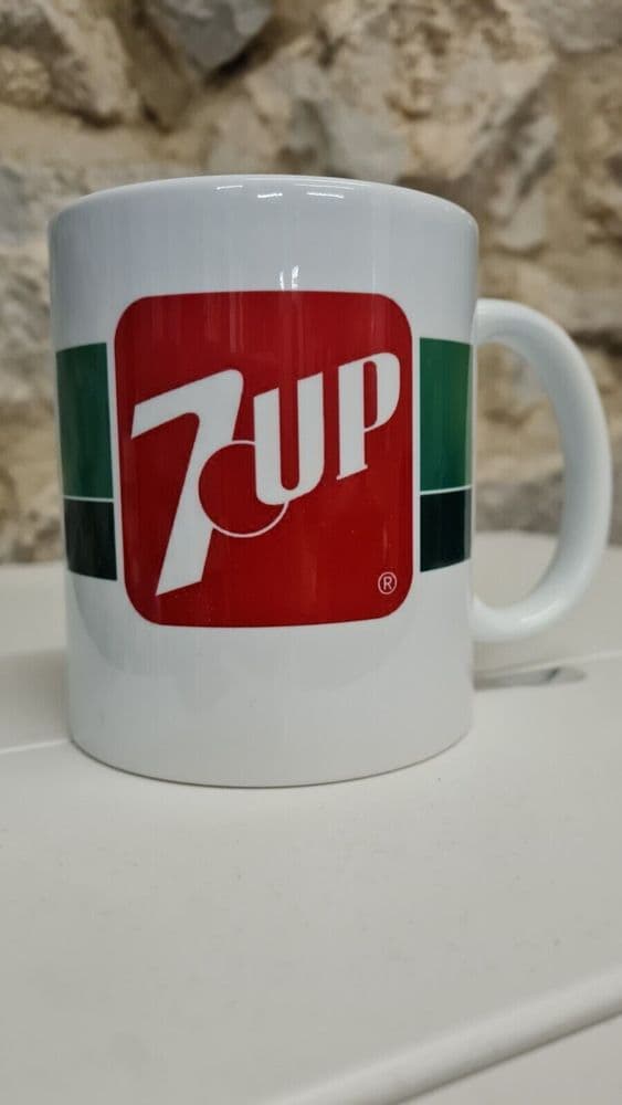 Retro 7 Up soft drink mug cup branding fun gift 1970s nostalgia